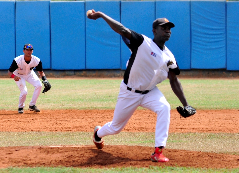 Periódico de la provincia de Guantánamo | Indios en la 59 Serie ...